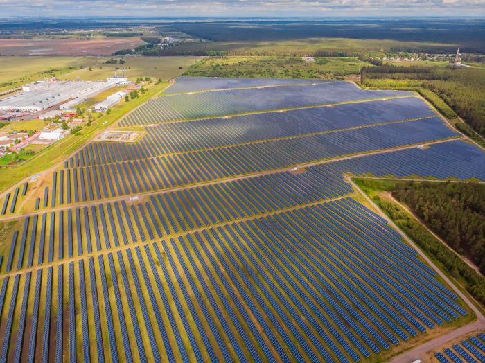 Photovoltaik-Ausbau Deutschland - 2025 ein Jahr der Rekorde? ☀️